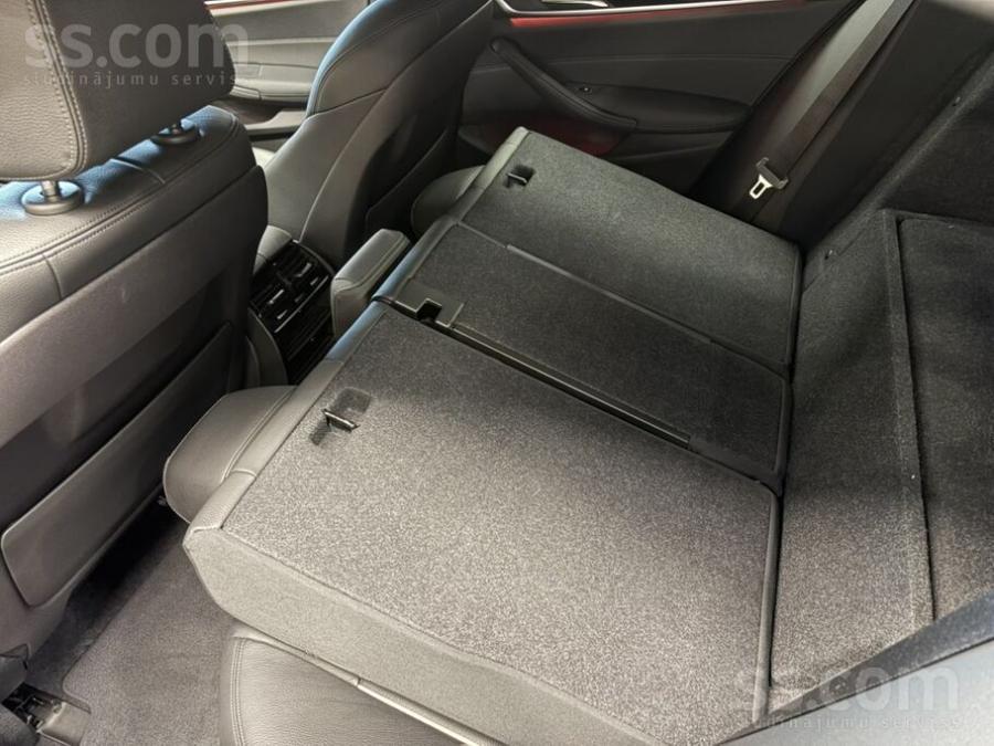 Melns BMW 520 2019 Rīga, ar dzinēja tilpumu 2.00 L un nobraukumu 168 tūkst. km par 25490 €, foto 20 vietnē AUTOMOTO.COM.LV