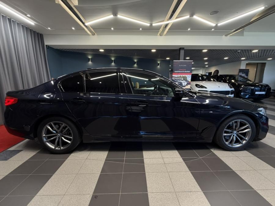 Melns BMW 520 2019 Rīga, ar dzinēja tilpumu 2.00 L un nobraukumu 168 tūkst. km par 25490 €, foto 5 vietnē AUTOMOTO.COM.LV