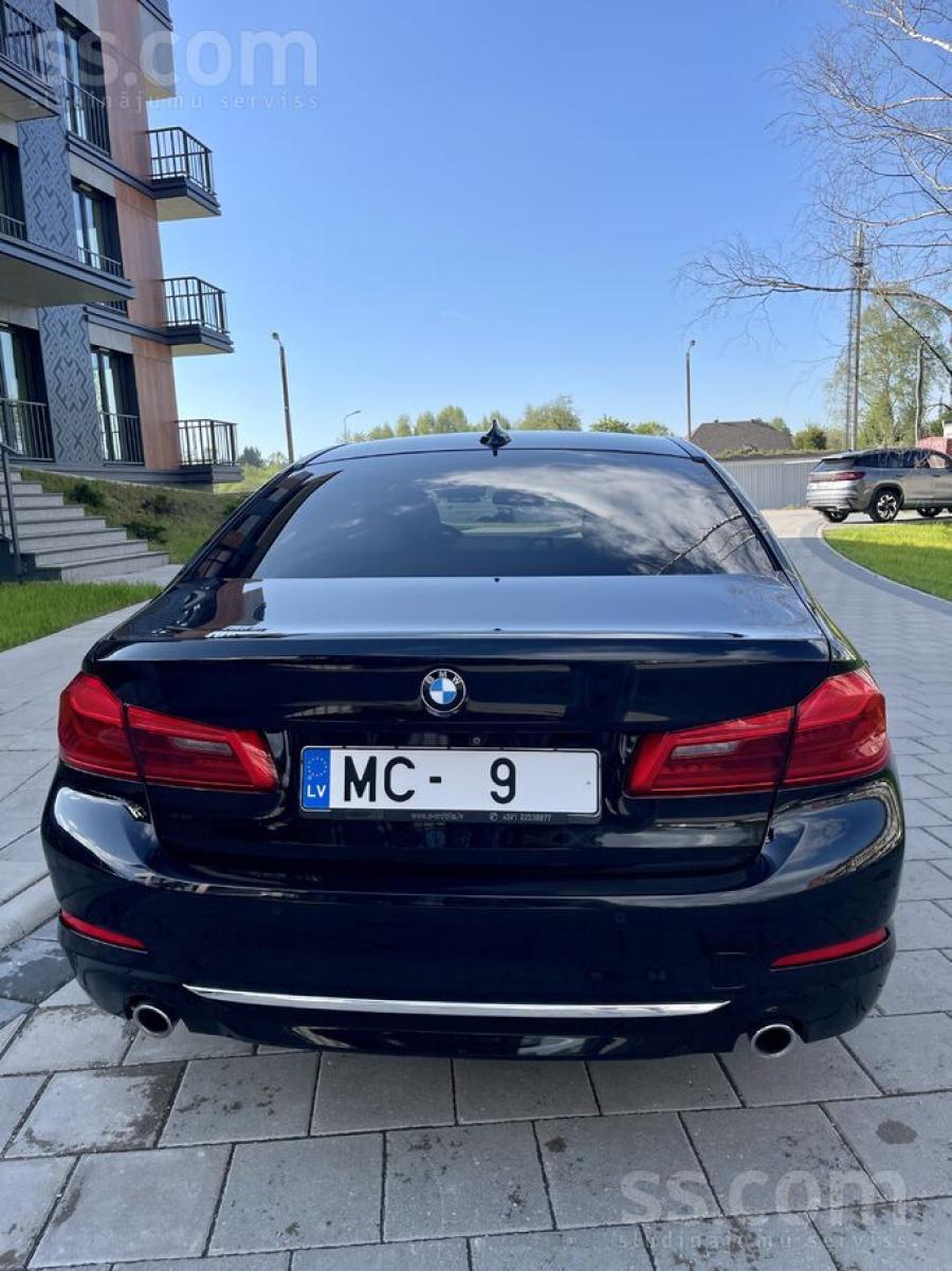 Black BMW 520 2019 in Riga, with an engine capacity of 2.00 L and mileage of 201 thousand km for 26450 €, photo 7 on AUTOMOTO.COM.LV