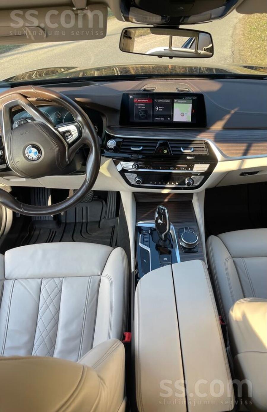 Black BMW 520 2019 in Riga, with an engine capacity of 2.00 L and mileage of 201 thousand km for 26450 €, photo 8 on AUTOMOTO.COM.LV