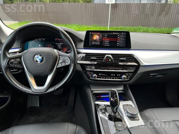 Melns BMW 520 2019 Ludza, ar dzinēja tilpumu 2.00 L un nobraukumu 0 tūkst. km par 21400 €, foto 6 vietnē AUTOMOTO.COM.LV
