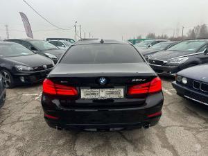 Black BMW 520 2020 in Panevezys, with an engine capacity of 2.00 L and mileage of 377 thousand km for 17545 €, photo 4 on AUTOMOTO.COM.LV