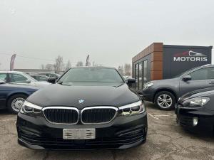 Black BMW 520 2020 in Panevezys, with an engine capacity of 2.00 L and mileage of 377 thousand km for 17545 €, photo 5 on AUTOMOTO.COM.LV