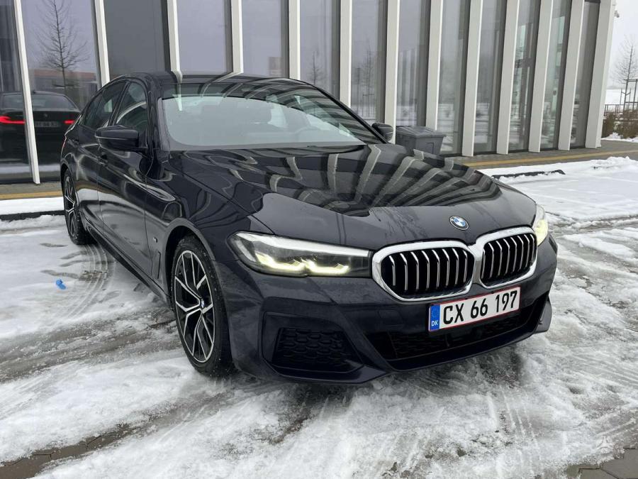 Melns BMW 520 2020 Viļņa, ar dzinēja tilpumu 2.00 L un nobraukumu 194 tūkst. km par 27500 €, foto 1 vietnē AUTOMOTO.COM.LV