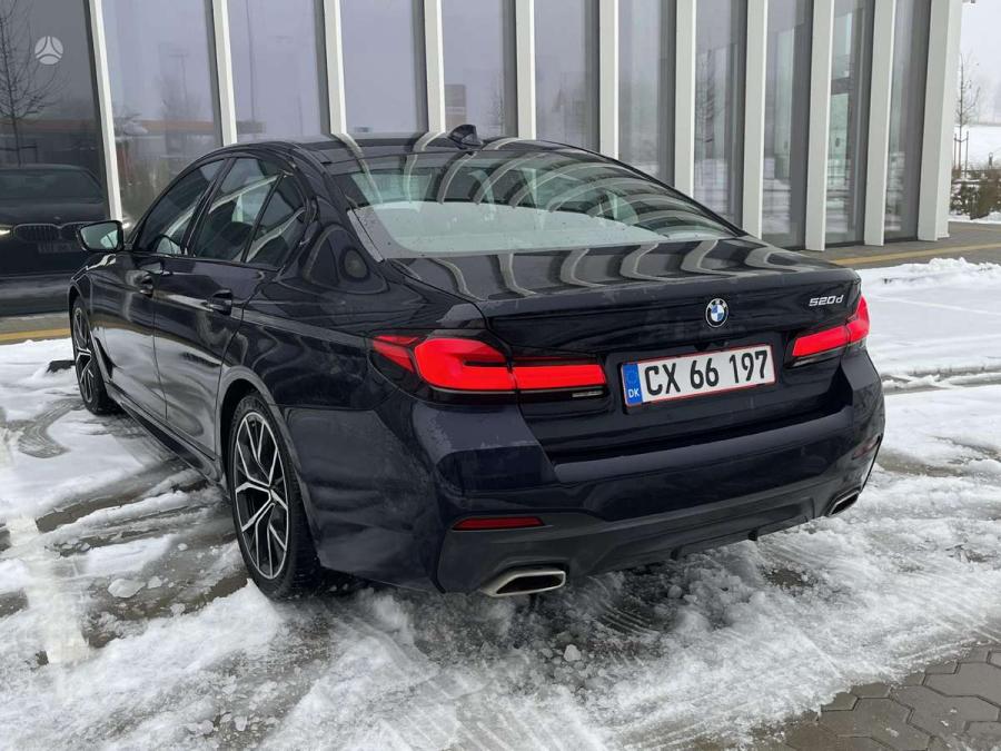 Melns BMW 520 2020 Viļņa, ar dzinēja tilpumu 2.00 L un nobraukumu 194 tūkst. km par 27500 €, foto 2 vietnē AUTOMOTO.COM.LV