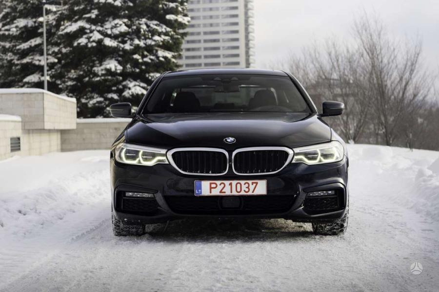 Melns BMW 520 2020 Viļņa, ar dzinēja tilpumu 2.00 L un nobraukumu 251 tūkst. km par 23500 €, foto 3 vietnē AUTOMOTO.COM.LV