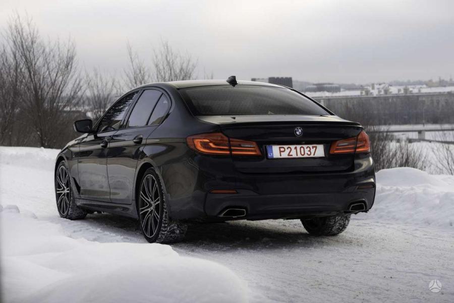 Melns BMW 520 2020 Viļņa, ar dzinēja tilpumu 2.00 L un nobraukumu 251 tūkst. km par 23500 €, foto 7 vietnē AUTOMOTO.COM.LV