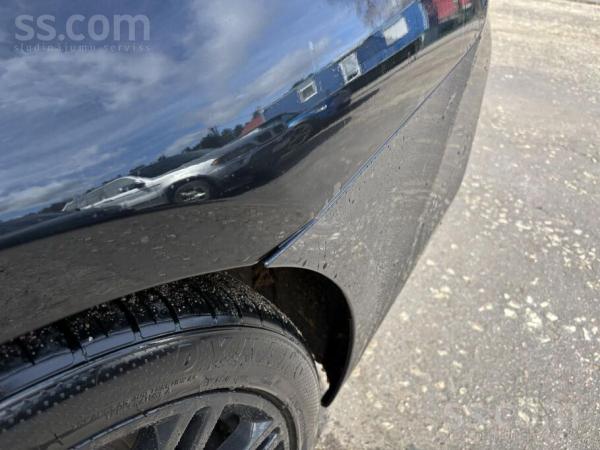 Black BMW 520 2020 in Riga, with an engine capacity of 2.00 L and mileage of 90 thousand km for 25500 €, photo 8 on AUTOMOTO.COM.LV
