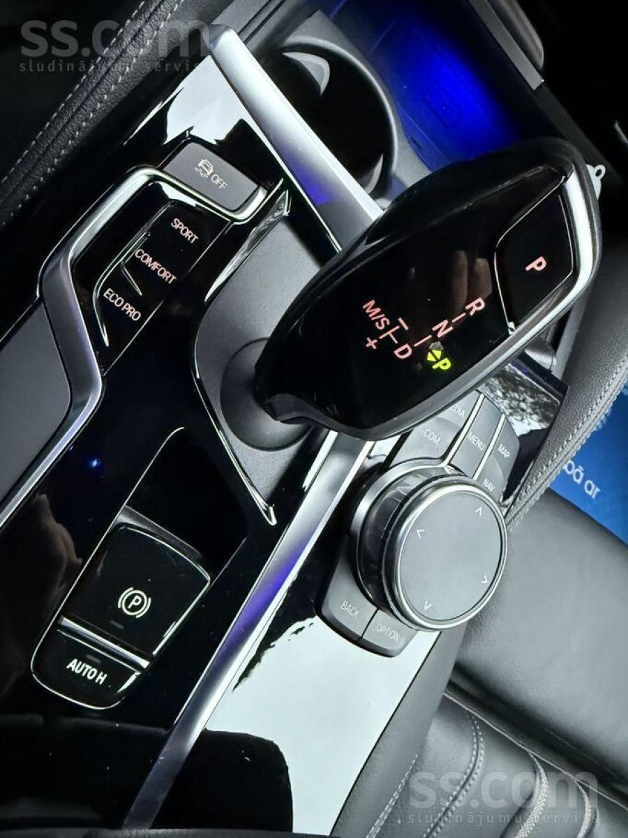 Melns BMW 520 2020 Rīga, ar dzinēja tilpumu 2.00 L un nobraukumu 168 tūkst. km par 24999 €, foto 9 vietnē AUTOMOTO.COM.LV