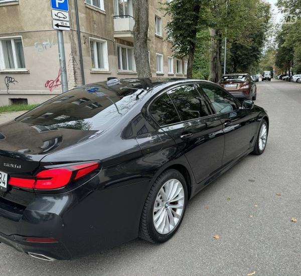 Melns BMW 520 2020 Viļņa, ar dzinēja tilpumu 2.00 L un nobraukumu 155 tūkst. km par 31000 €, foto 9 vietnē AUTOMOTO.COM.LV