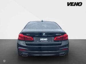 Melns BMW 520 2020 Kauņa, ar dzinēja tilpumu 2.00 L un nobraukumu 153 tūkst. km par 24900 €, foto 5 vietnē AUTOMOTO.COM.LV