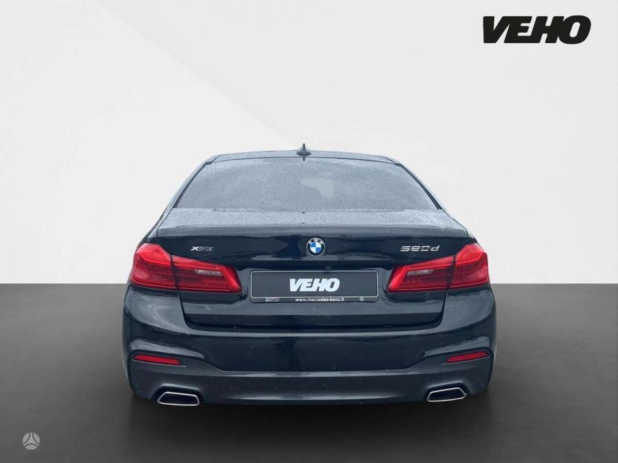 Melns BMW 520 2020 Kauņa, ar dzinēja tilpumu 2.00 L un nobraukumu 153 tūkst. km par 24900 €, foto 5 vietnē AUTOMOTO.COM.LV