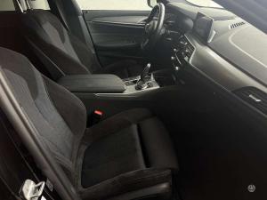 Melns BMW 520 2020 Kauņa, ar dzinēja tilpumu 2.00 L un nobraukumu 153 tūkst. km par 24900 €, foto 17 vietnē AUTOMOTO.COM.LV