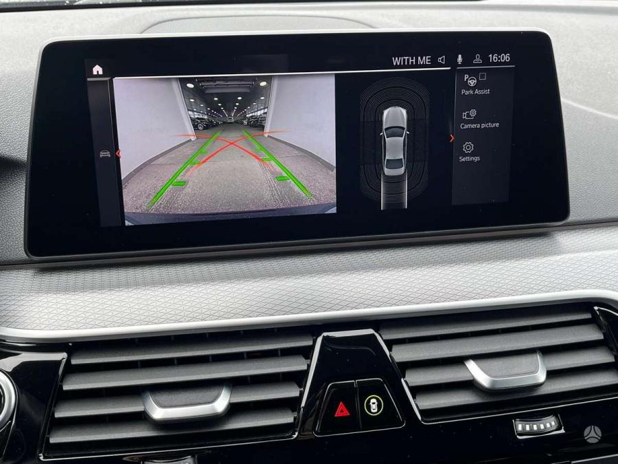 Melns BMW 520 2020 Kauņa, ar dzinēja tilpumu 2.00 L un nobraukumu 153 tūkst. km par 24900 €, foto 18 vietnē AUTOMOTO.COM.LV