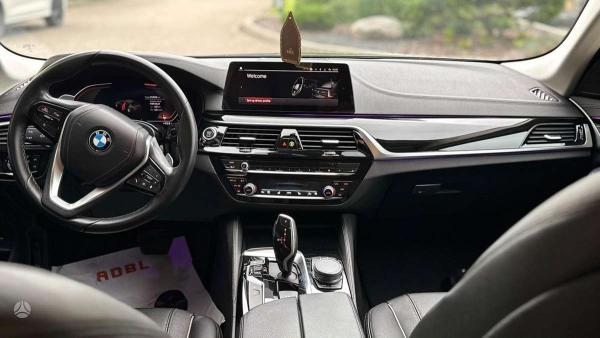 Melns BMW 520 2020 Telšiai, ar dzinēja tilpumu 2.00 L un nobraukumu 220 tūkst. km par 19499 €, foto 7 vietnē AUTOMOTO.COM.LV