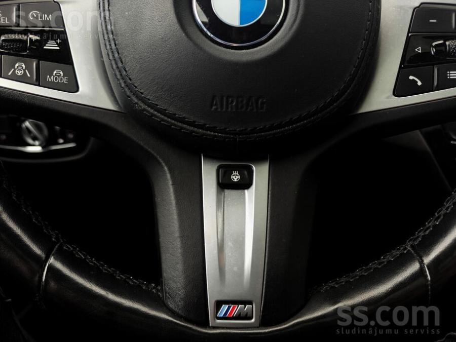 Melns BMW 520 2020 Rīga, ar dzinēja tilpumu 2.00 L un nobraukumu 98 tūkst. km par 29900 €, foto 19 vietnē AUTOMOTO.COM.LV