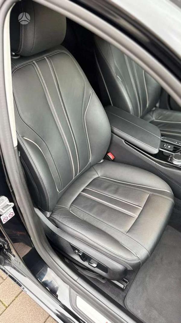 Black BMW 520 2020 in Telschi, with an engine capacity of 2.00 L and mileage of 220 thousand km for 18299 €, photo 9 on AUTOMOTO.COM.LV