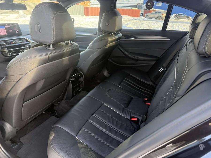 Melns BMW 520 2021 Tauragė, ar dzinēja tilpumu 2.00 L un nobraukumu 246 tūkst. km par 24900 €, foto 24 vietnē AUTOMOTO.COM.LV