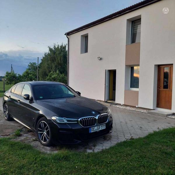 Melns BMW 520 2021 Panevēža, ar dzinēja tilpumu 2.00 L un nobraukumu 85 tūkst. km par 32000 €, foto 9 vietnē AUTOMOTO.COM.LV