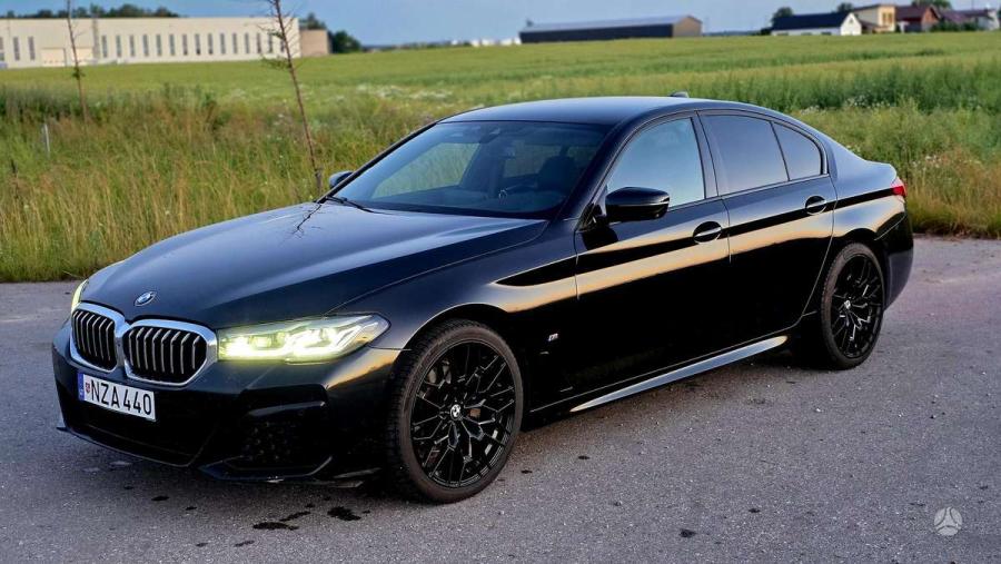 Melns BMW 520 2021 Šauļi, ar dzinēja tilpumu 2.00 L un nobraukumu 250 tūkst. km par 25500 €, foto 1 vietnē AUTOMOTO.COM.LV
