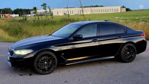 Melns BMW 520 2021 Šauļi, ar dzinēja tilpumu 2.00 L un nobraukumu 250 tūkst. km par 25500 €, foto 3 vietnē AUTOMOTO.COM.LV