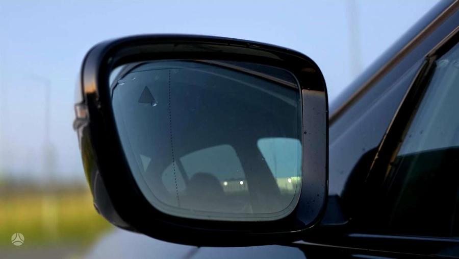 Melns BMW 520 2021 Šauļi, ar dzinēja tilpumu 2.00 L un nobraukumu 250 tūkst. km par 25500 €, foto 20 vietnē AUTOMOTO.COM.LV