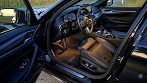 Melns BMW 520 2021 Šauļi, ar dzinēja tilpumu 2.00 L un nobraukumu 250 tūkst. km par 25500 €, foto 22 vietnē AUTOMOTO.COM.LV