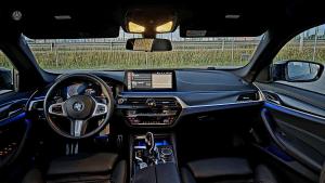 Melns BMW 520 2021 Šauļi, ar dzinēja tilpumu 2.00 L un nobraukumu 250 tūkst. km par 25500 €, foto 24 vietnē AUTOMOTO.COM.LV