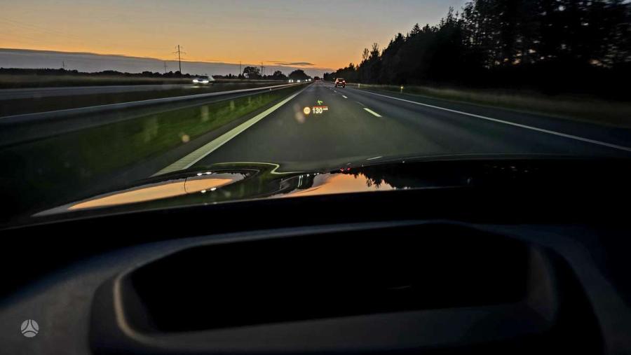 Melns BMW 520 2021 Šauļi, ar dzinēja tilpumu 2.00 L un nobraukumu 250 tūkst. km par 25500 €, foto 41 vietnē AUTOMOTO.COM.LV