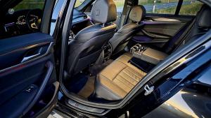 Melns BMW 520 2021 Šauļi, ar dzinēja tilpumu 2.00 L un nobraukumu 250 tūkst. km par 25500 €, foto 48 vietnē AUTOMOTO.COM.LV
