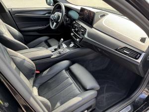 Black BMW 520 2021 in Telschi, with an engine capacity of 2.00 L and mileage of 210 thousand km for 23500 €, photo 27 on AUTOMOTO.COM.LV