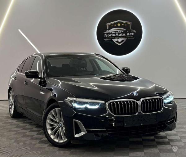 Melns BMW 520 2021 Marijampole, ar dzinēja tilpumu 2.00 L un nobraukumu 259 tūkst. km par 22750 €, foto 1 vietnē AUTOMOTO.COM.LV