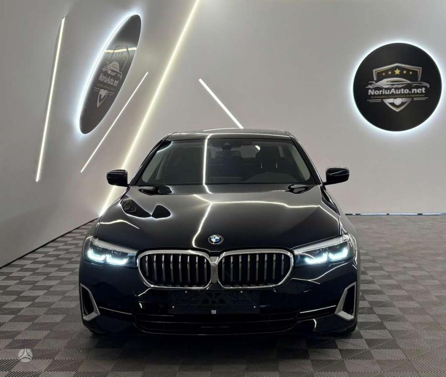 Melns BMW 520 2021 Marijampole, ar dzinēja tilpumu 2.00 L un nobraukumu 259 tūkst. km par 22750 €, foto 5 vietnē AUTOMOTO.COM.LV