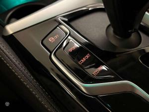 Melns BMW 520 2021 Marijampole, ar dzinēja tilpumu 2.00 L un nobraukumu 259 tūkst. km par 22750 €, foto 15 vietnē AUTOMOTO.COM.LV