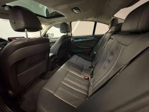 Melns BMW 520 2021 Marijampole, ar dzinēja tilpumu 2.00 L un nobraukumu 259 tūkst. km par 22750 €, foto 23 vietnē AUTOMOTO.COM.LV