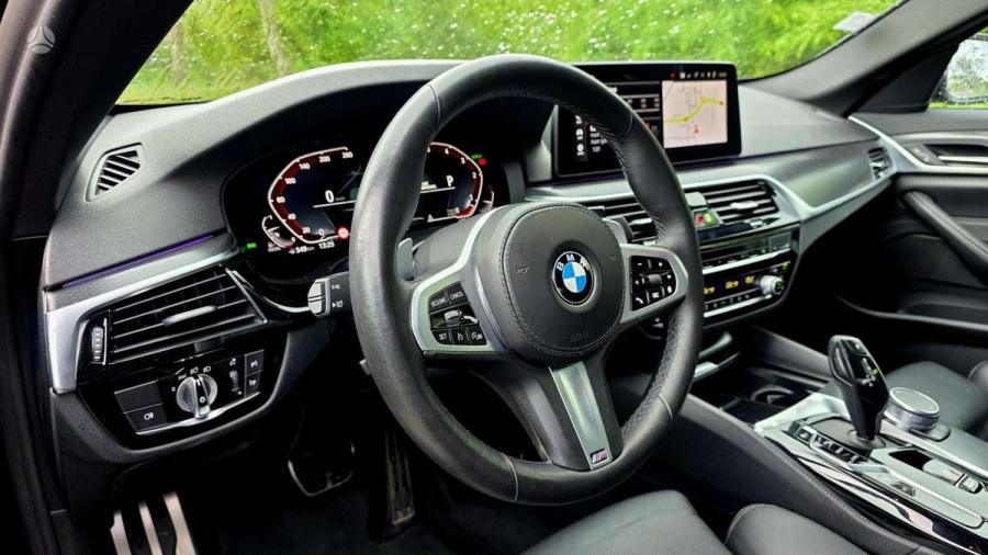 Melns BMW 520 2021 Kauņa, ar dzinēja tilpumu 2.00 L un nobraukumu 248 tūkst. km par 19900 €, foto 15 vietnē AUTOMOTO.COM.LV