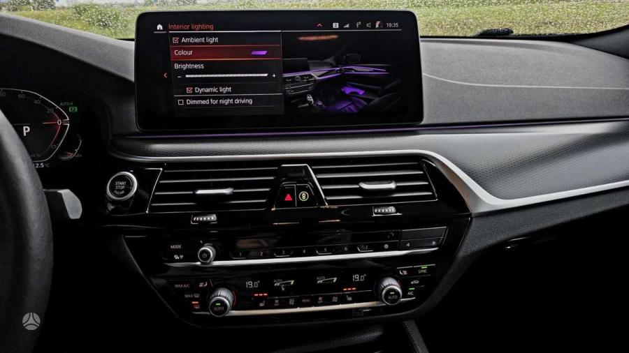 Melns BMW 520 2021 Kauņa, ar dzinēja tilpumu 2.00 L un nobraukumu 248 tūkst. km par 19900 €, foto 27 vietnē AUTOMOTO.COM.LV
