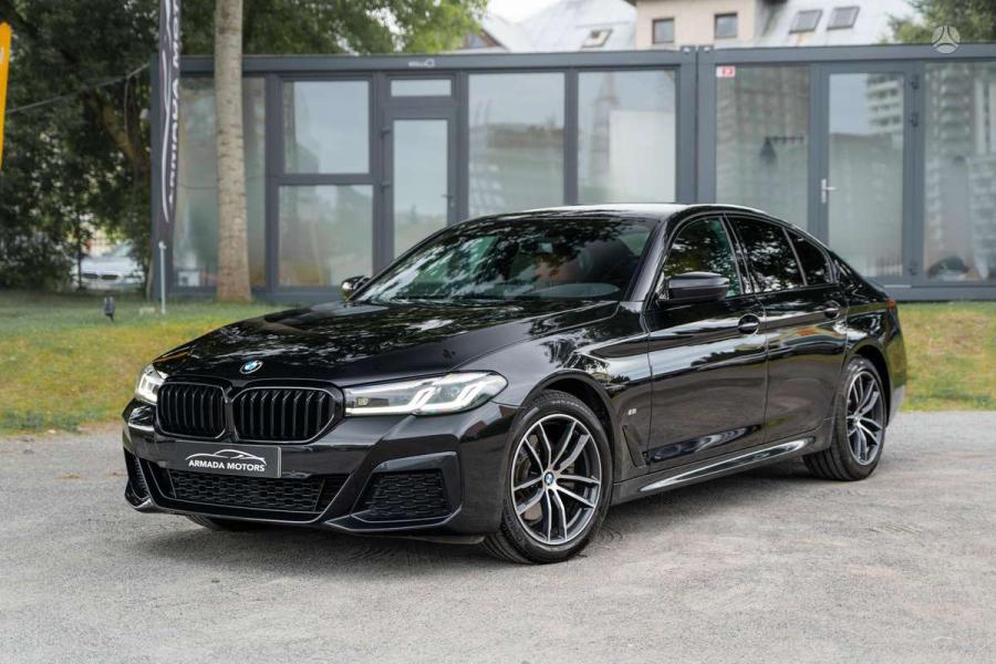 Black BMW 520 2021 in Vilnius, with an engine capacity of 2.00 L and mileage of 50 thousand km for 35900 €, photo 7 on AUTOMOTO.COM.LV