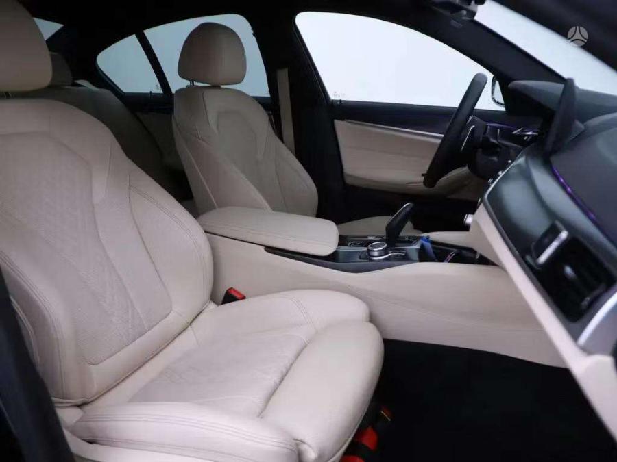 Melns BMW 520 2022 Viļņa, ar dzinēja tilpumu 2.00 L un nobraukumu 82 tūkst. km par 31460 €, foto 7 vietnē AUTOMOTO.COM.LV