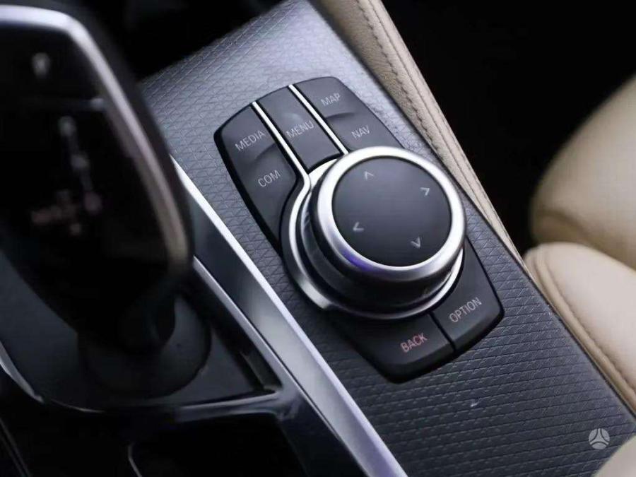 Melns BMW 520 2022 Viļņa, ar dzinēja tilpumu 2.00 L un nobraukumu 82 tūkst. km par 31460 €, foto 22 vietnē AUTOMOTO.COM.LV