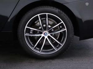 Melns BMW 520 2022 Viļņa, ar dzinēja tilpumu 2.00 L un nobraukumu 82 tūkst. km par 31460 €, foto 23 vietnē AUTOMOTO.COM.LV
