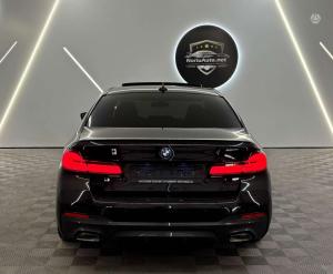 Black BMW 520 2022 in Marijampole, with an engine capacity of 2.00 L and mileage of 272 thousand km for 25999 €, photo 35 on AUTOMOTO.COM.LV