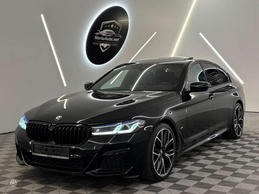 Black BMW 520 2022 in Marijampole, with an engine capacity of 2.00 L and mileage of 272 thousand km for 25999 €, photo 39 on AUTOMOTO.COM.LV