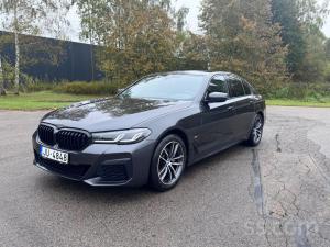 Melns BMW 520 2022 Rīga, ar dzinēja tilpumu 2.00 L un nobraukumu 50 tūkst. km par 41500 €, foto 3 vietnē AUTOMOTO.COM.LV