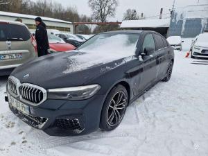 Black BMW 520 2023 in Kaunas, with an engine capacity of 2.00 L and mileage of 260 thousand km for 21500 €, photo  on AUTOMOTO.COM.LV