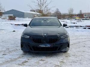 Black BMW 520 2023 in Siauliai, with an engine capacity of 2.00 L and mileage of 34 thousand km for 54500 €, photo 4 on AUTOMOTO.COM.LV