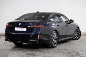 Black BMW 520 2023 in Vilnius, with an engine capacity of 2.00 L and mileage of 54 thousand km for 51991 €, photo 11 on AUTOMOTO.COM.LV