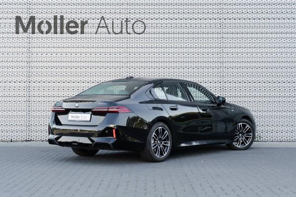 Melns BMW 520 2024 Mārupe, ar dzinēja tilpumu 2.00 L un nobraukumu 67 tūkst. km par 52650 €, foto 4 vietnē AUTOMOTO.COM.LV