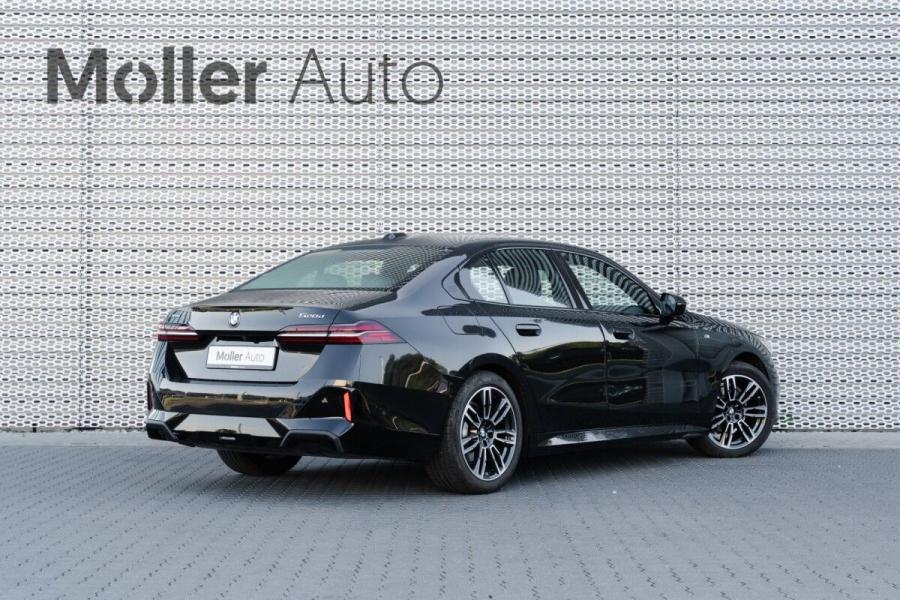 Melns BMW 520 2024 Mārupe, ar dzinēja tilpumu 2.00 L un nobraukumu 67 tūkst. km par 52650 €, foto 5 vietnē AUTOMOTO.COM.LV