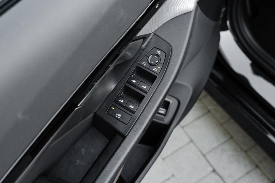 Melns BMW 520 2024 Mārupe, ar dzinēja tilpumu 2.00 L un nobraukumu 67 tūkst. km par 52650 €, foto 9 vietnē AUTOMOTO.COM.LV